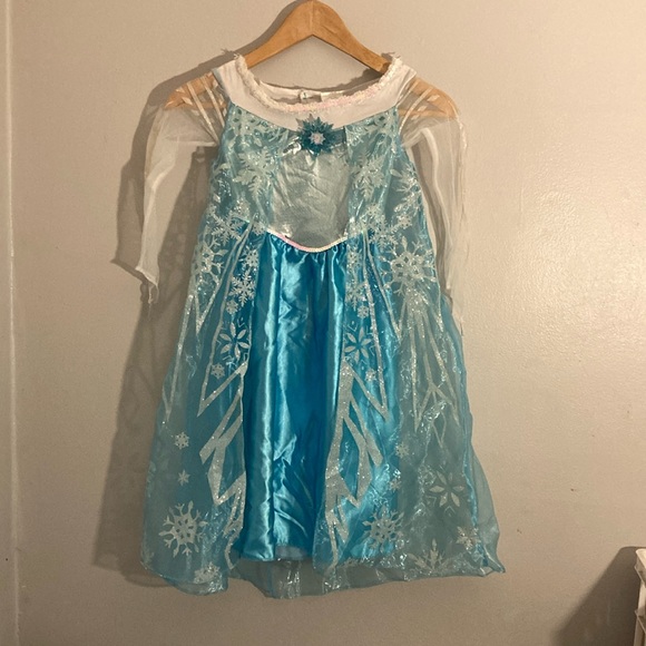 Disney | Costumes | Like New Disney Frozen Elsa Dress Up Dress | Poshmark